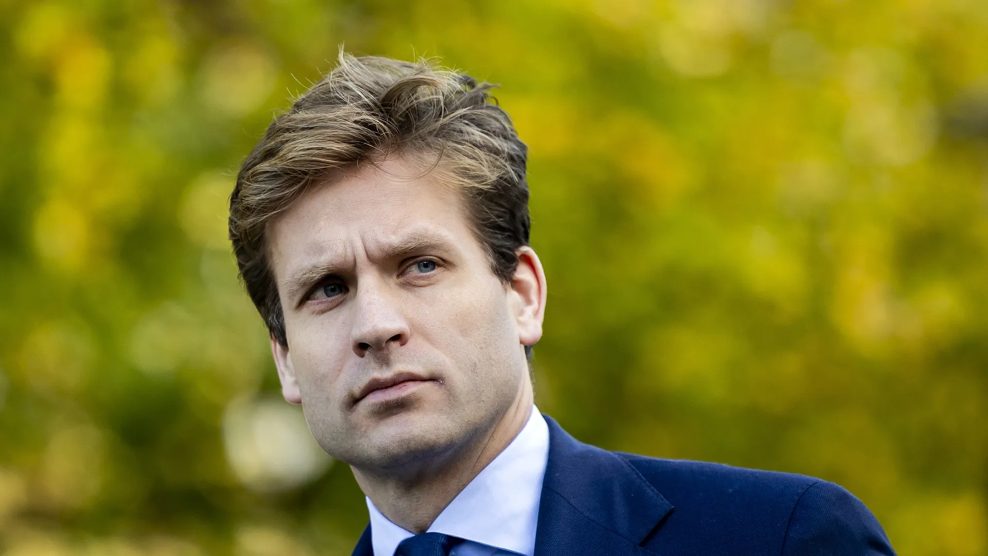 Vincent Karremans (VVD) laat jongeren keihard in de steek - Joop - BNNVARA