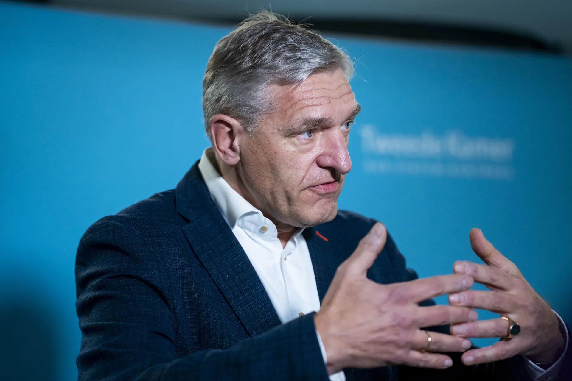 Buma zaait verwarring over kabinet met/zonder GroenLinks-PvdA - Joop ...
