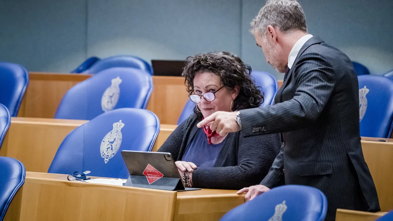 Oud-minister Jo Ritzen (PvdA) start petitie om kiesdrempel voor Tweede ...