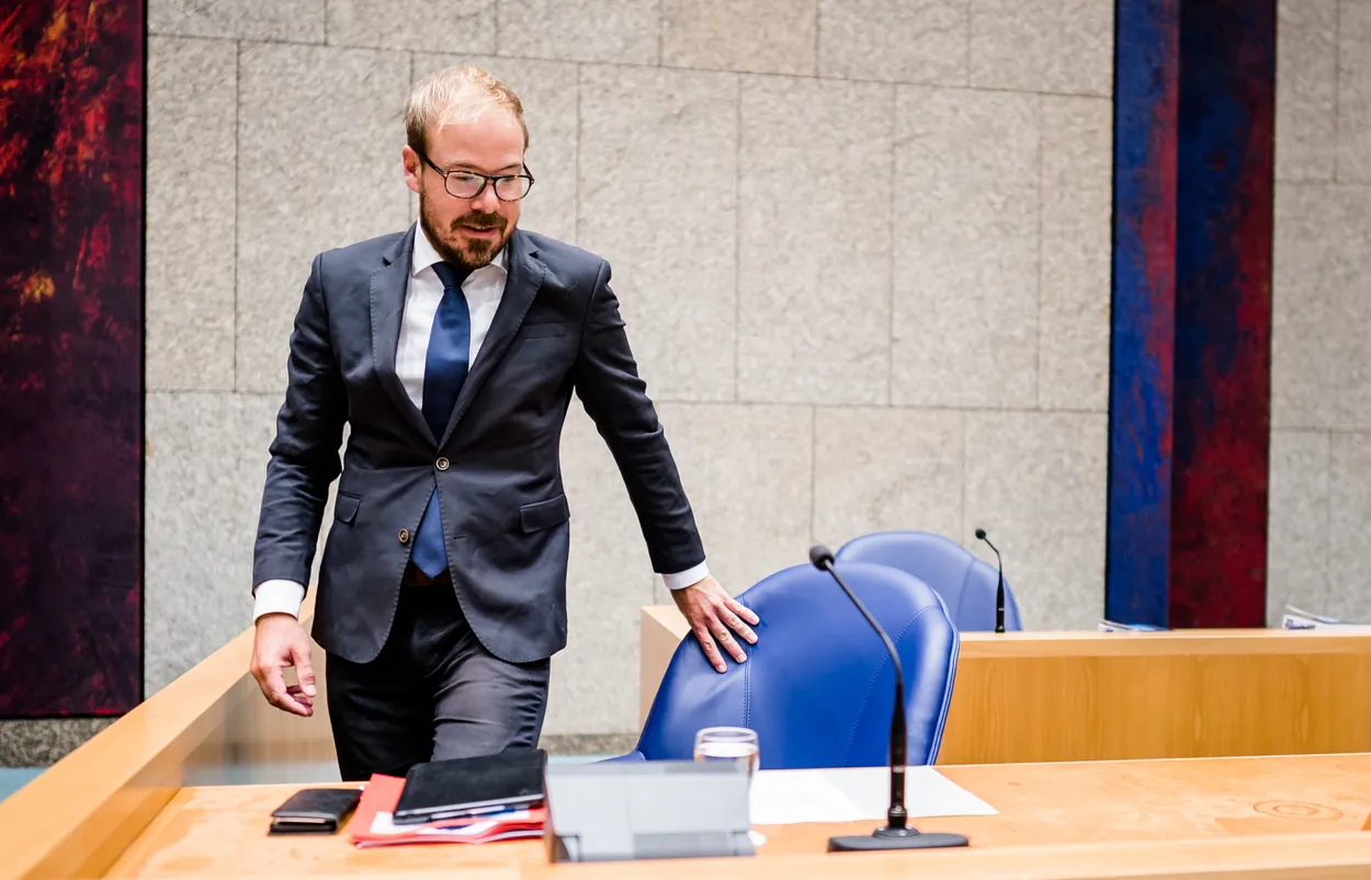 Partij van de Affaires: geschorst Kamerlid Gijs van Dijk dreigt zetel ...