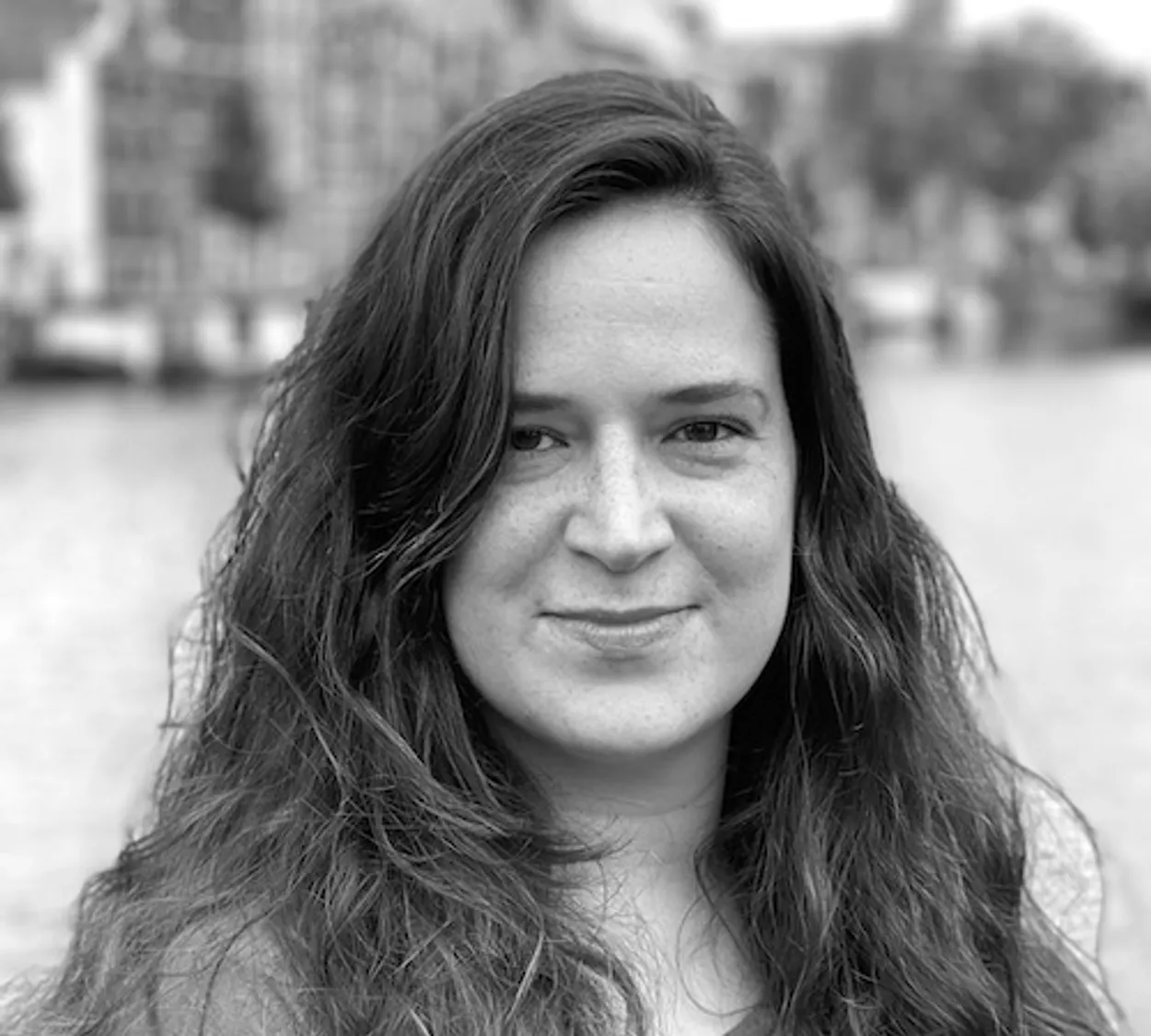 Jennifer Bloemberg-Issa - Joop - BNNVARA