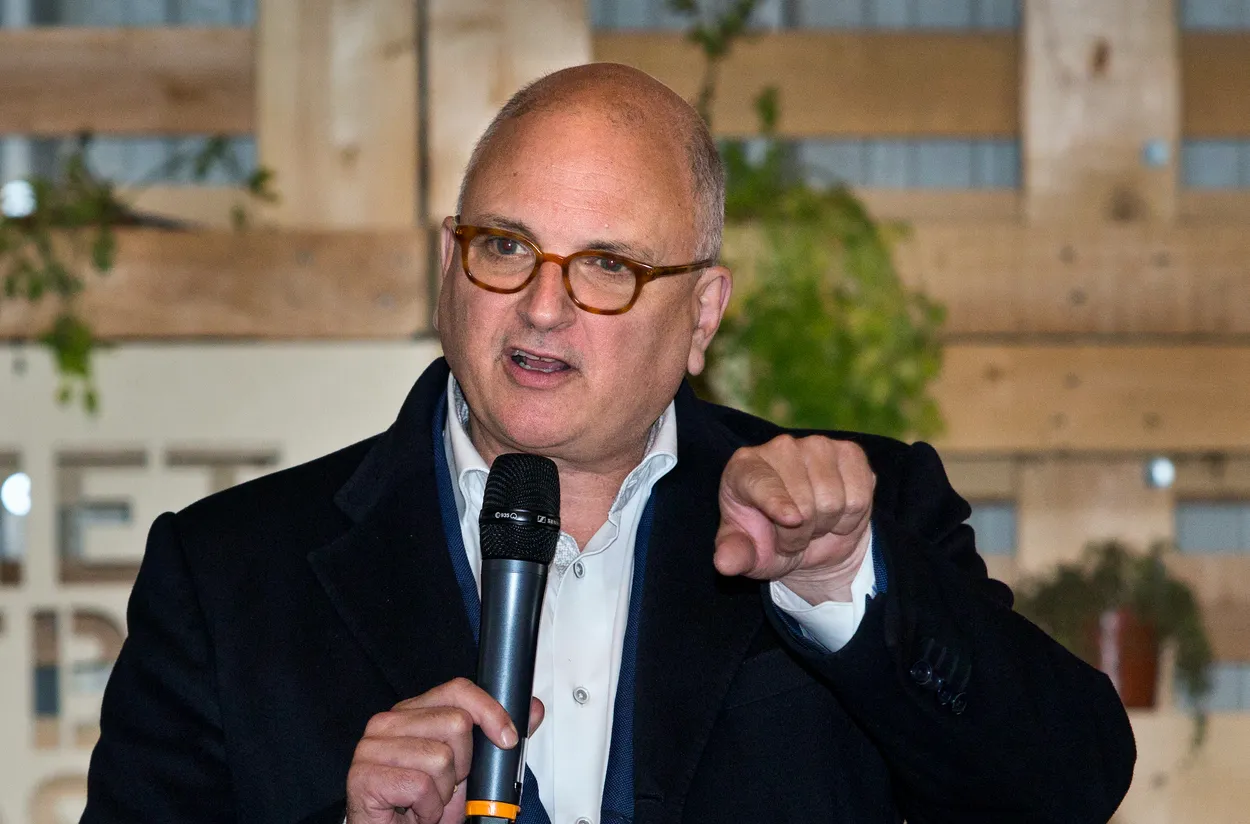 Felix Rottenberg pleit voor alliantie tussen PvdA en GroenLinks - Joop ...