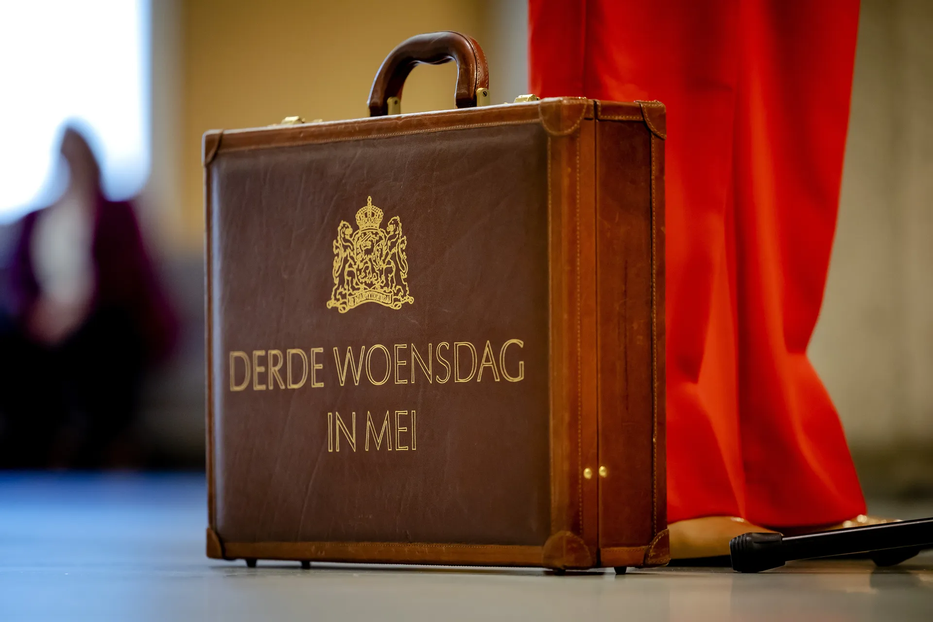 Gaaf land waar 10 van de 12 ministeries hun financieel beheer niet op ...