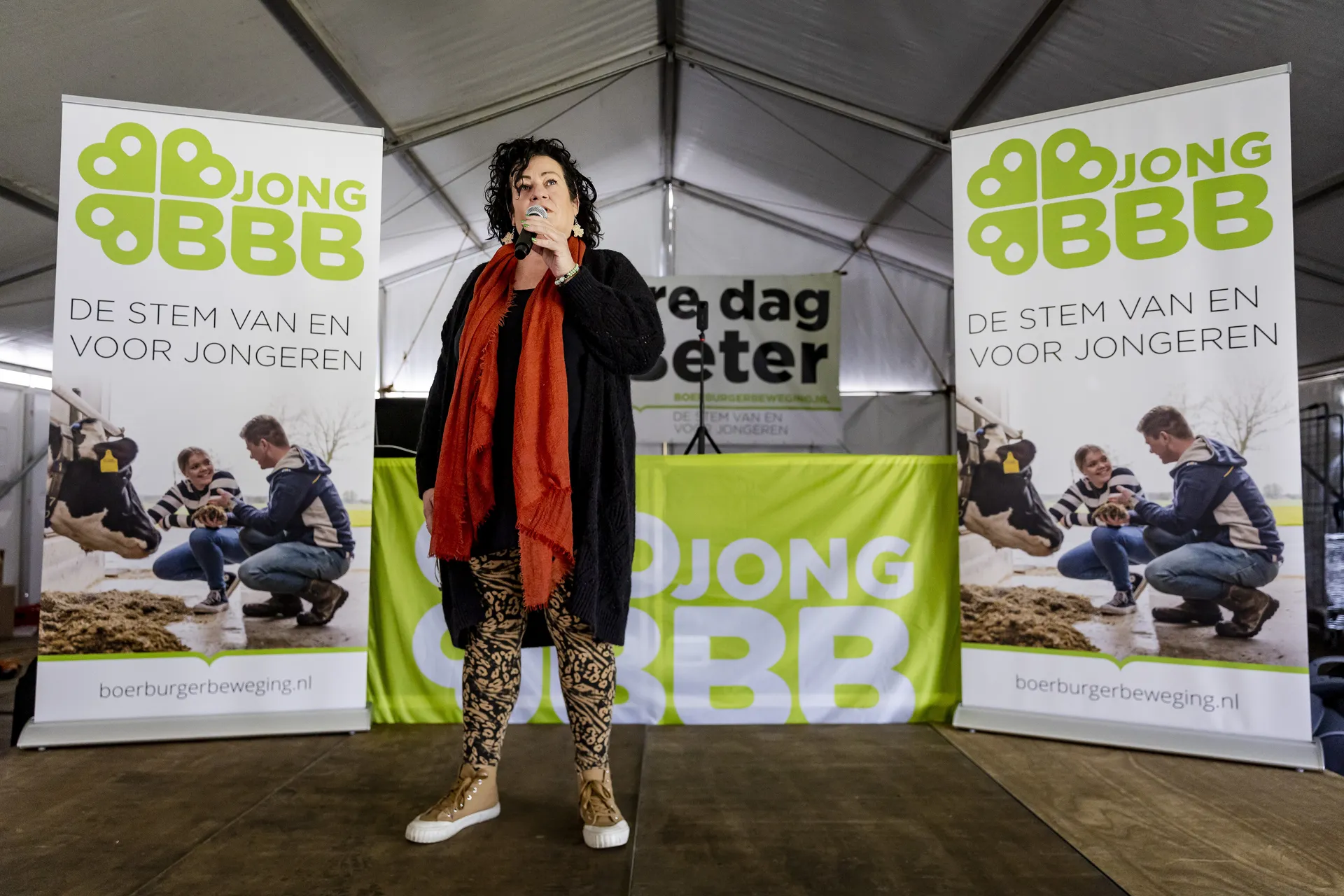 BBB Jong benoemt boer die minister Van der Wal intimideerde tot eerste erelid - Joop - BNNVARA