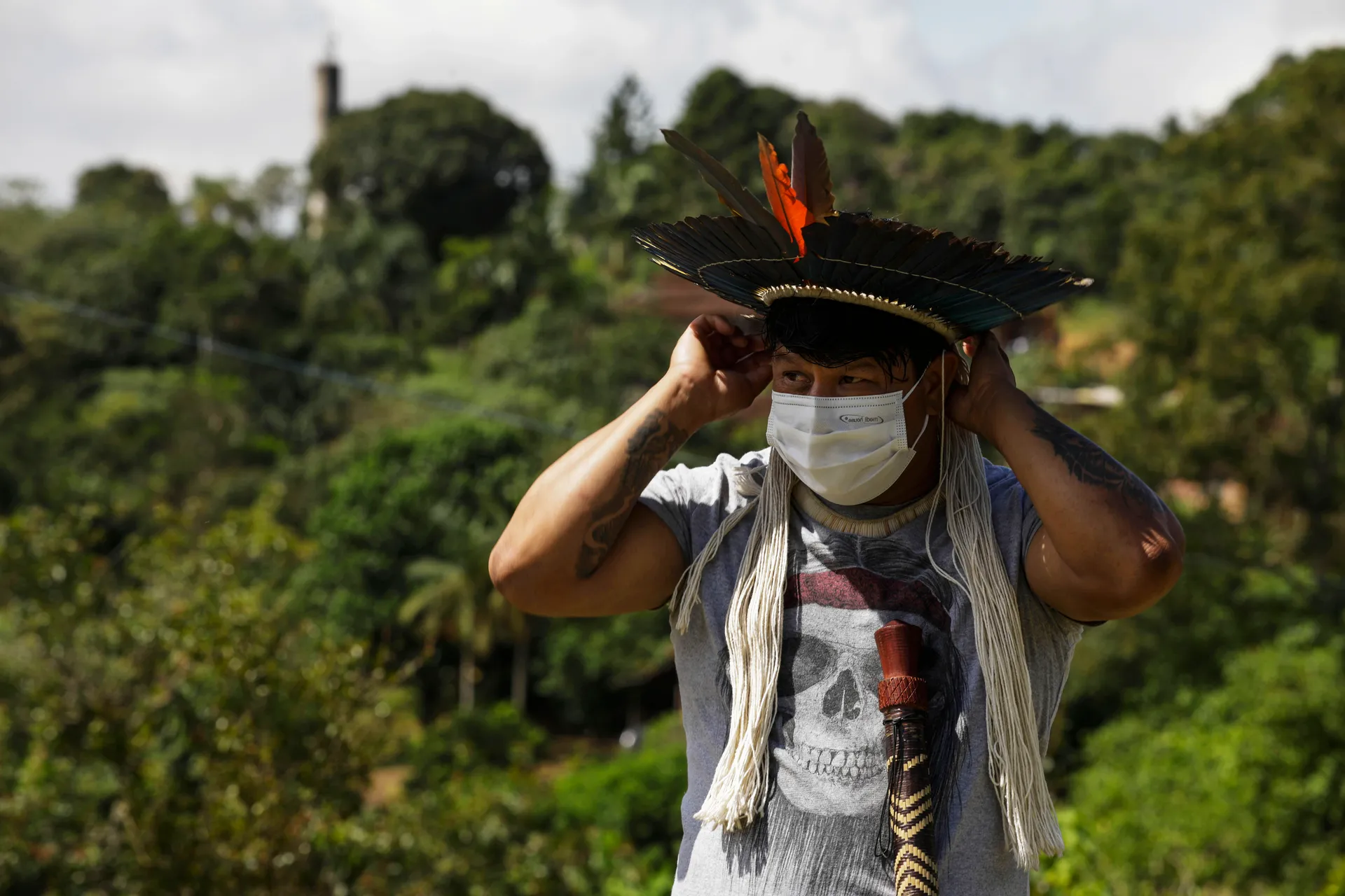 Leefgebied inheemse volken verkocht via Facebook - Joop - BNNVARA
