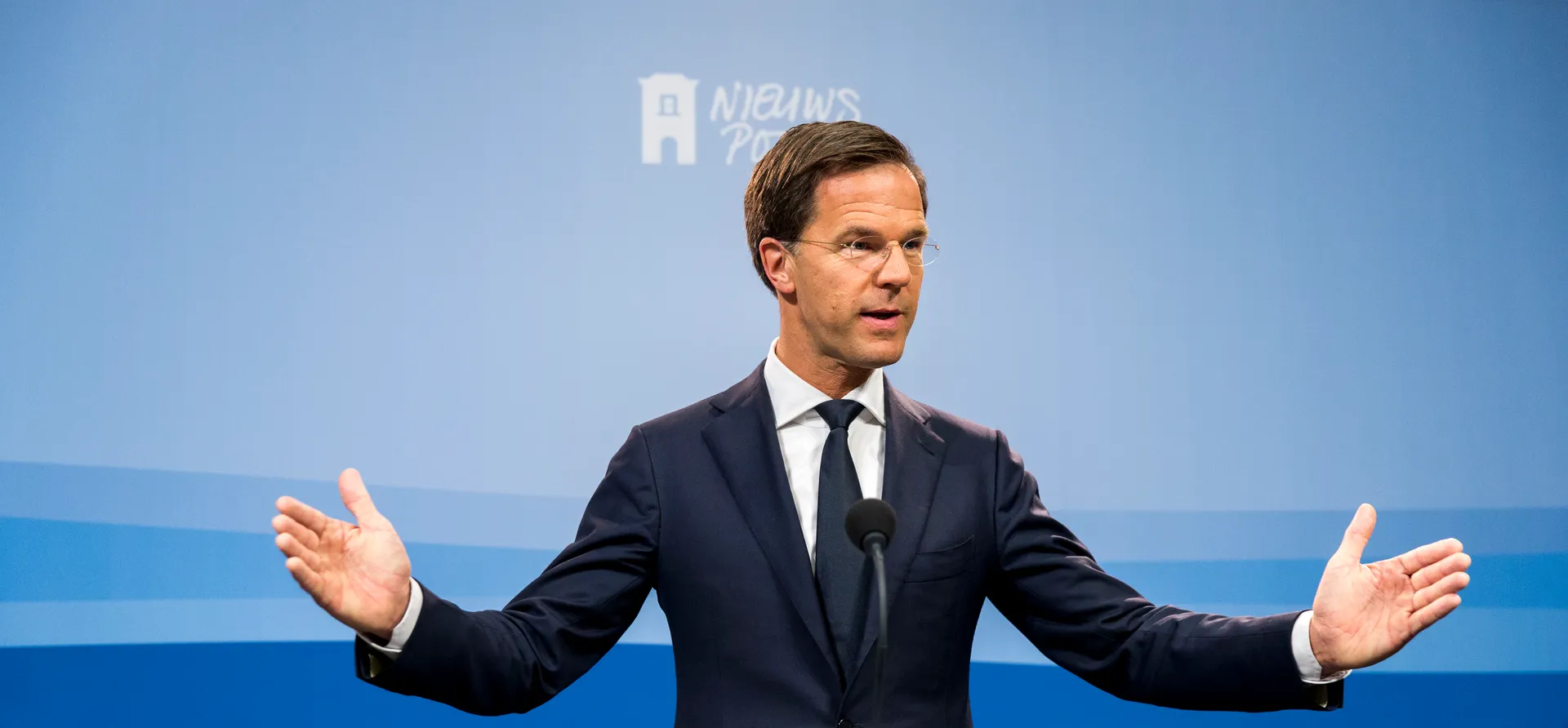 De witte wolk van Mark Rutte - Joop - BNNVARA