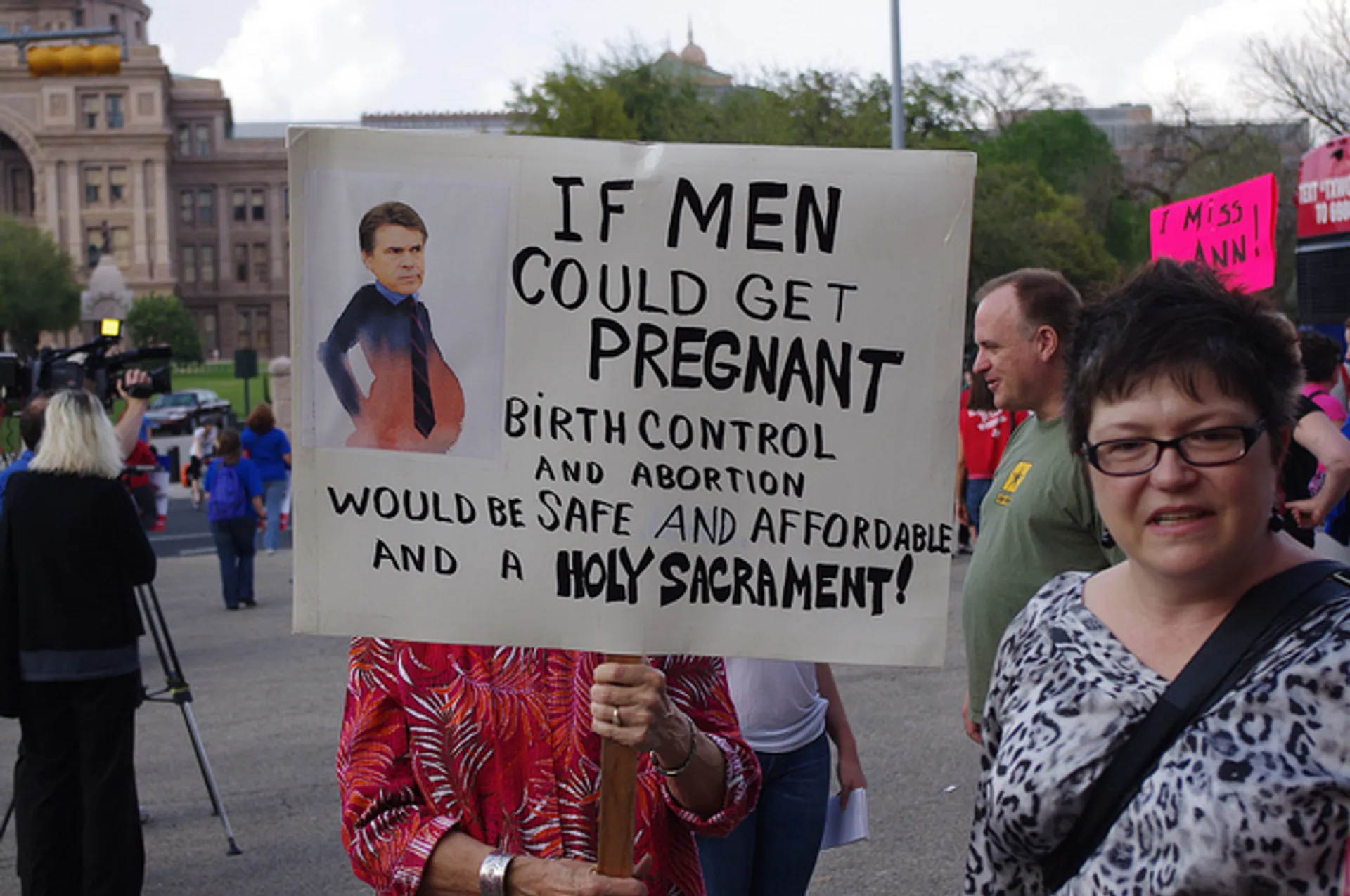 Nederlandse arts helpt Amerikaanse vrouwen per post met abortus - Joop ...