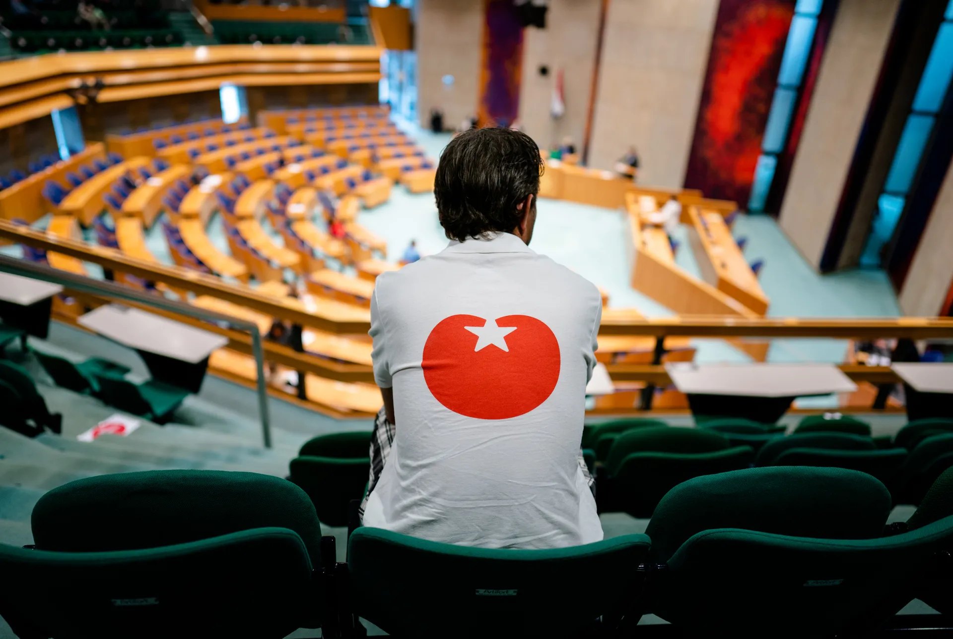 SP presenteert programma: lagere huur, betere zorg, andere euro - Joop ...