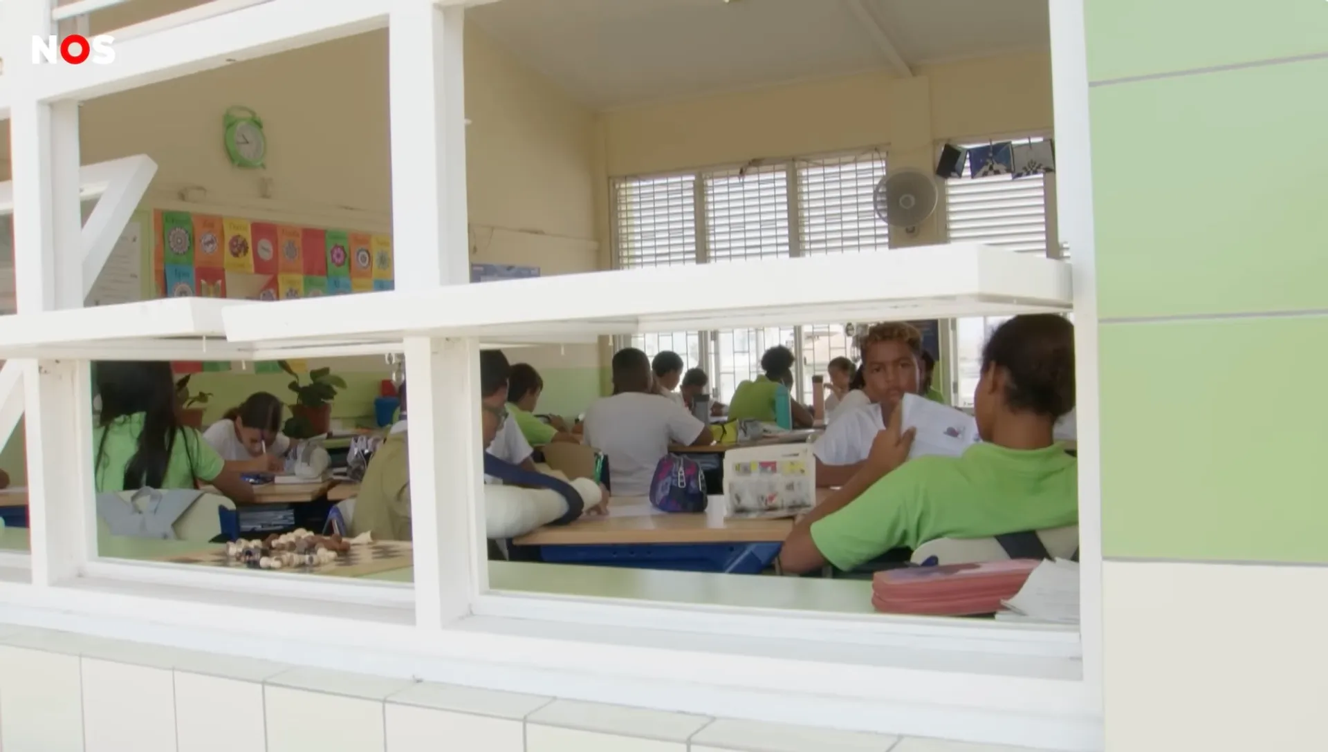 Klimaatcrisis: Curaçao moet scholen eerder sluiten wegens ondraaglijke ...